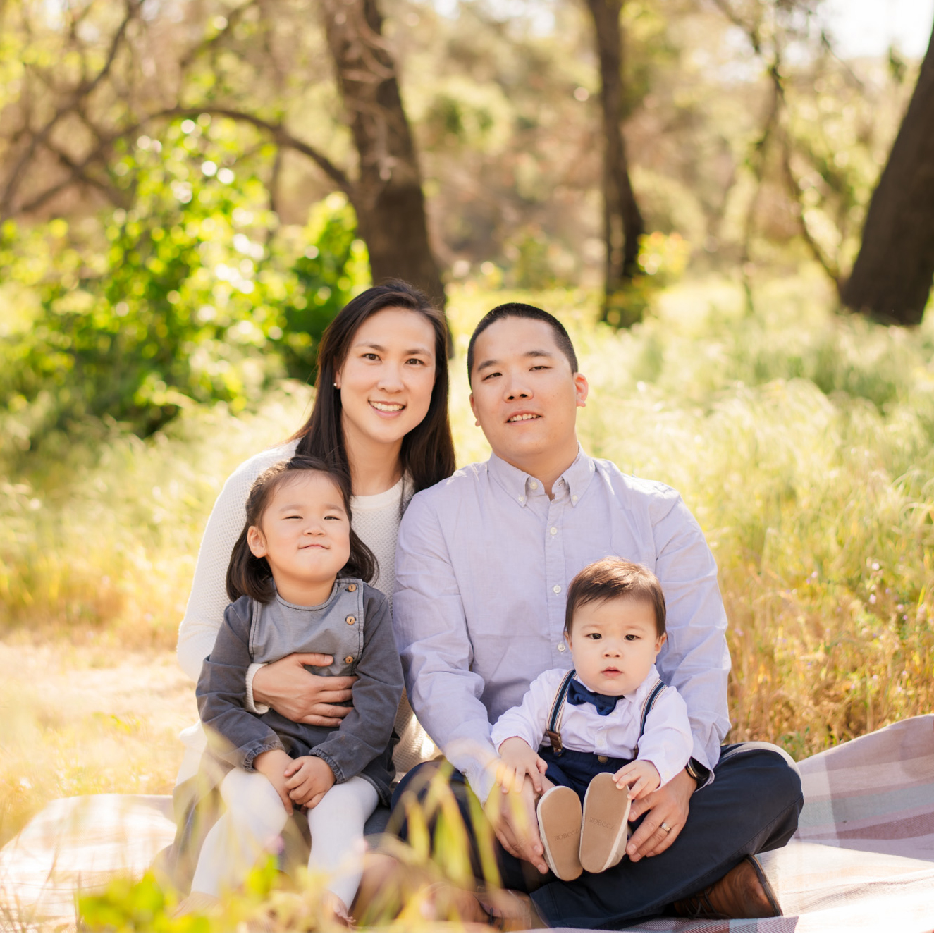 Irvine Regional Park Family Session | The Suh Family | Line and Roots