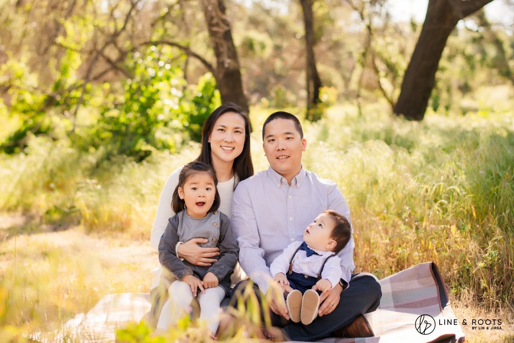 Irvine Regional Park Family Session | The Suh Family | Line and Roots