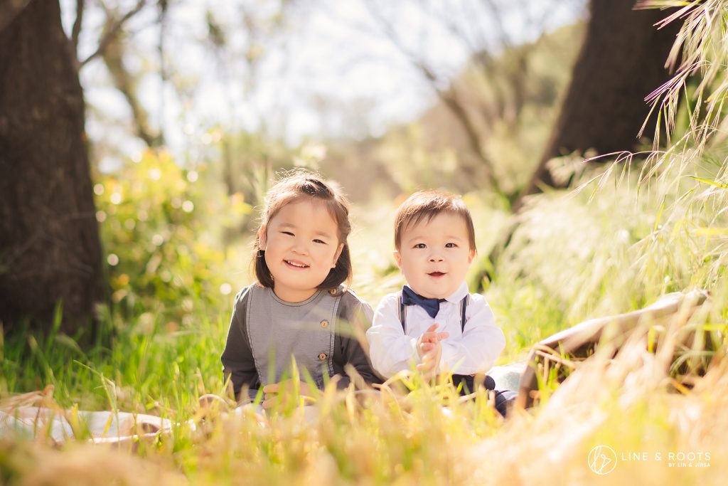Irvine Regional Park Family Session | The Suh Family | Line and Roots